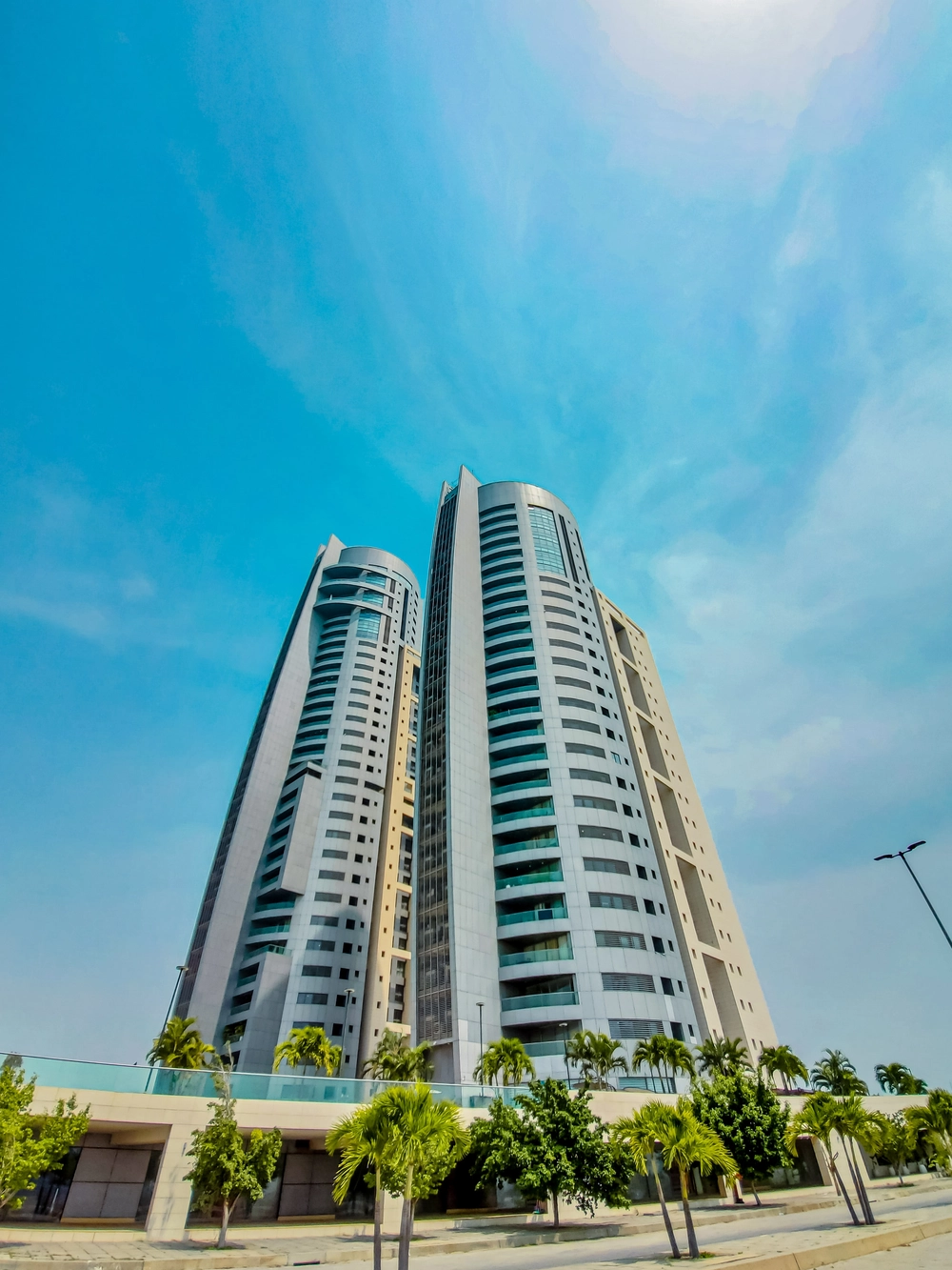 Photo by @The_Wallpaper_Guy on Retna